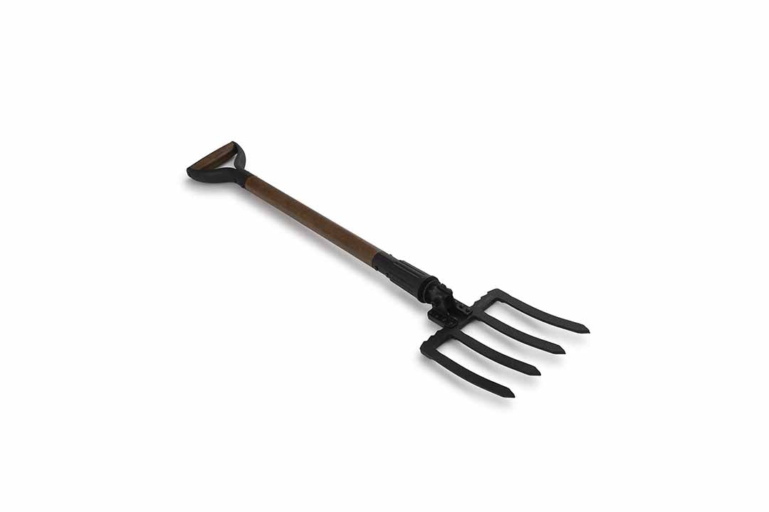 Folding Spading Fork (Pitch Fork) | Barebones Australia - Barebones Australia